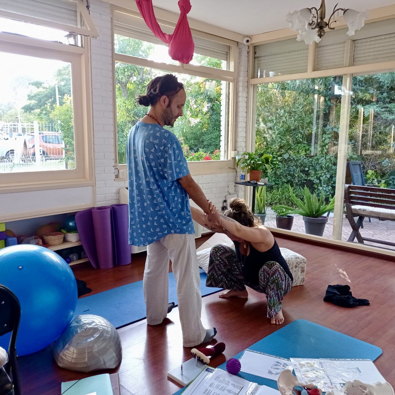 Taller Parto y Movimiento - Ana Mato Obstetra Partera y Pilates